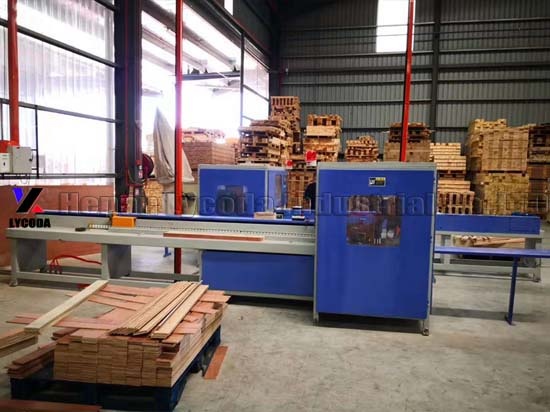 Plywood block making machine