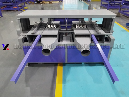 Wood pallet notcher machine